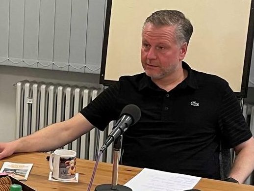 Erster Bewerber auf das Amt des Bürgemeisters: Volker Barczynski ...